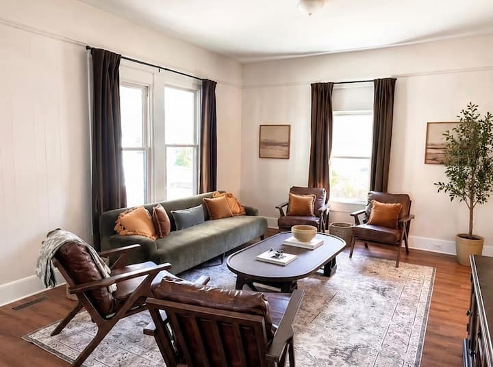 Spacious Haven Near Downtown & Swamp Rabbit Trail - South Carolina