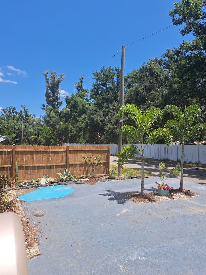 Nokomis Home Two Bedroom Two Bath - Venice, FL