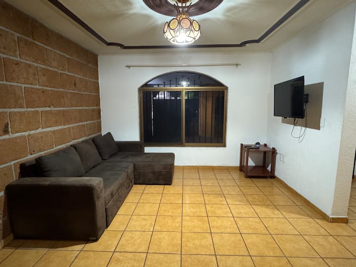 Casa Albatros Cerca De Avenidas - Celaya