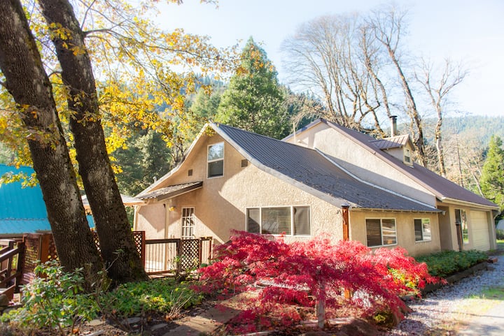 Cozy Family Retreat|mossbrae Falls|pet Friendly - Dunsmuir, CA