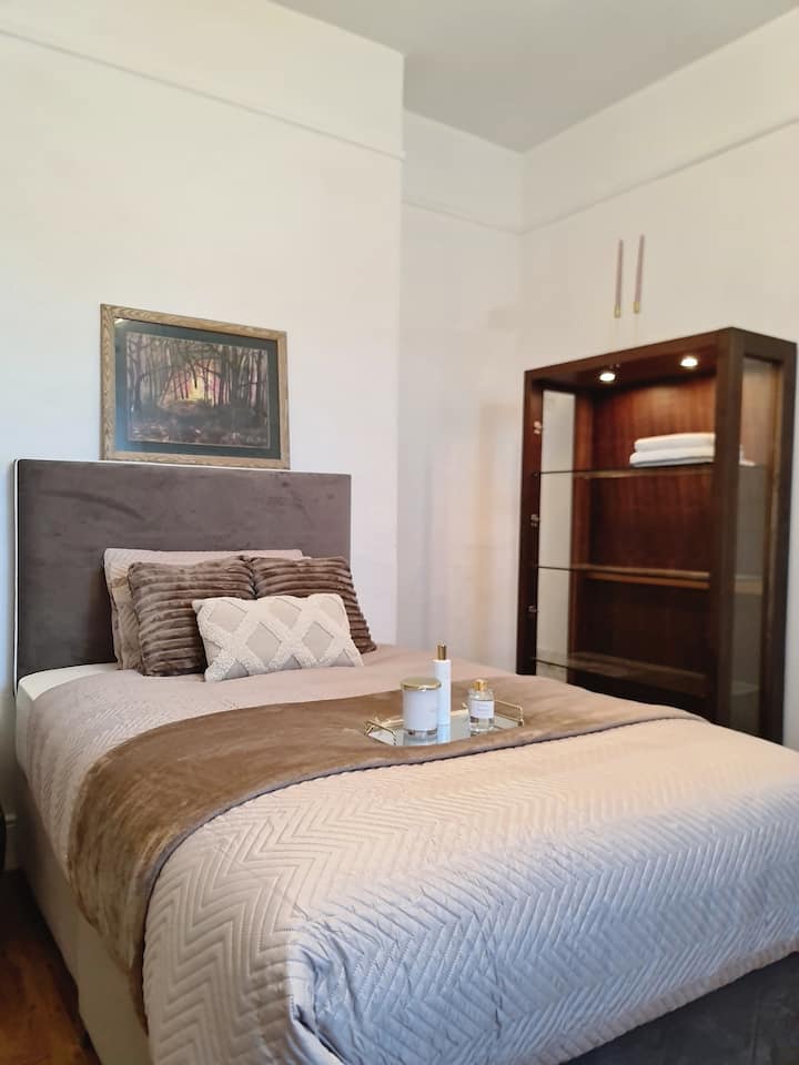 Comfortable Room - Kildare