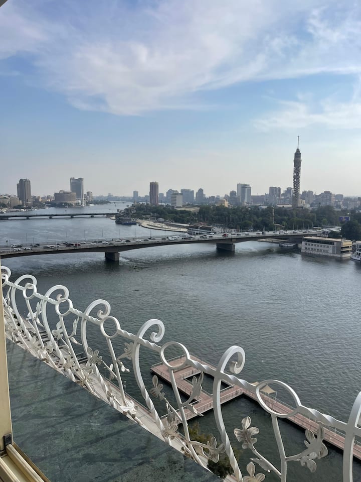 Nile-front Elegance | Zamalek View And  Downtown - Cairo