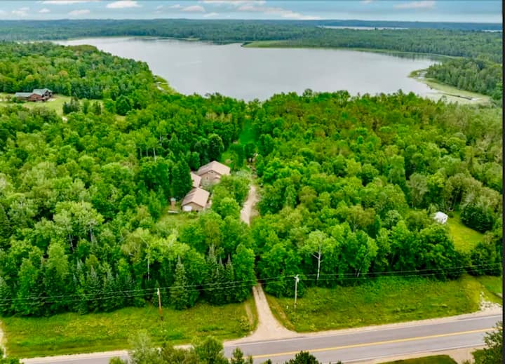 Cozy Cabin On Little Moose Lake & Snowmobile Trail - White Oak Casino