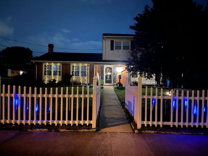 Private Cozy Room • Peaceful & Convenient Location - Virginia Beach, VA