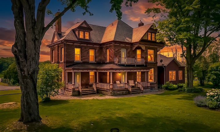 Thousand Islands Wellness Retreat -  Entire Home - Gananoque