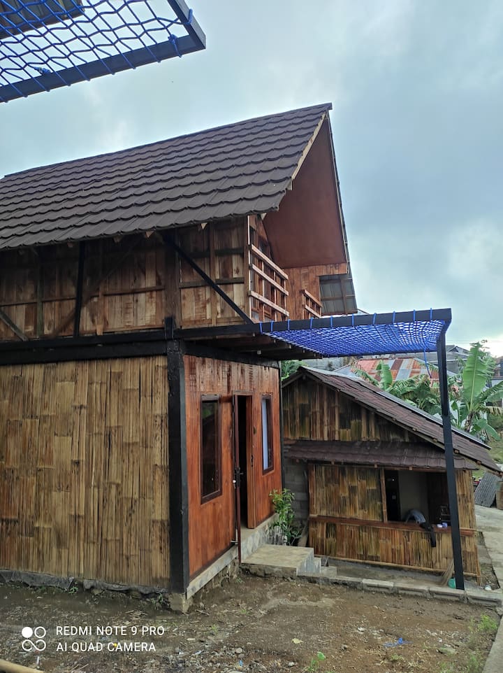 Wana Wooden House - Munduk