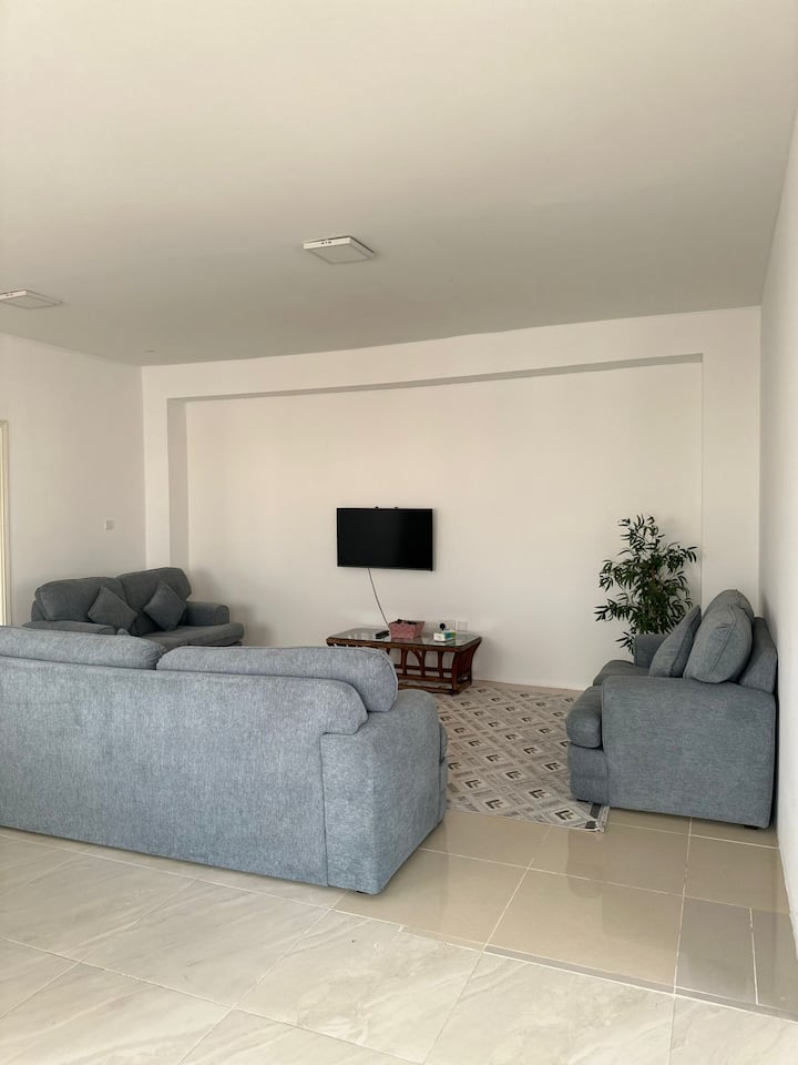Muscat Exotic Penthouse - Muscat