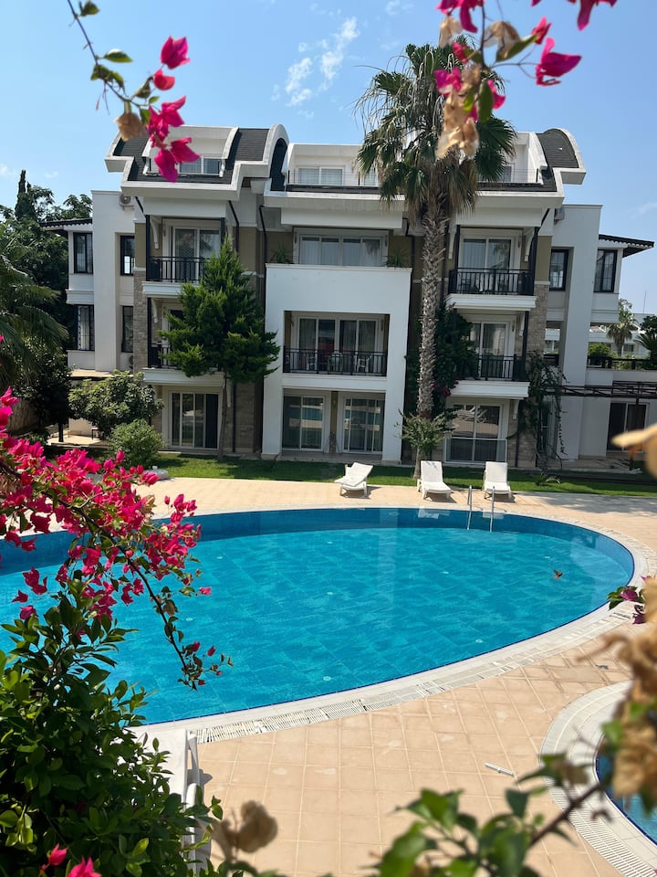 Antalya Kemerde 2+1 Ve 3+1 Denize 150 Metre - Kemer
