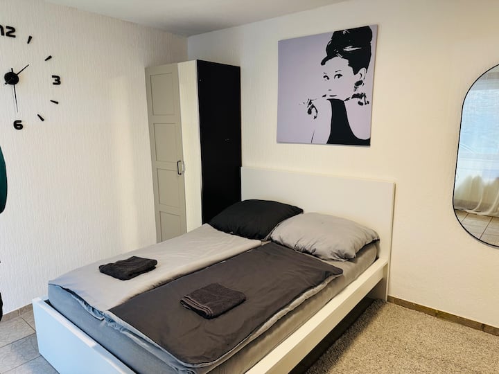 Privat Apartment Mit Doppelbett - 科布倫次