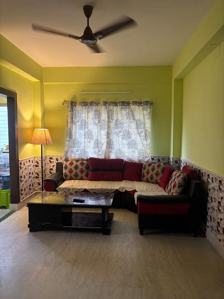 Healing Haven – Mukundapur 2bhk Stay With Parking - Kolkata