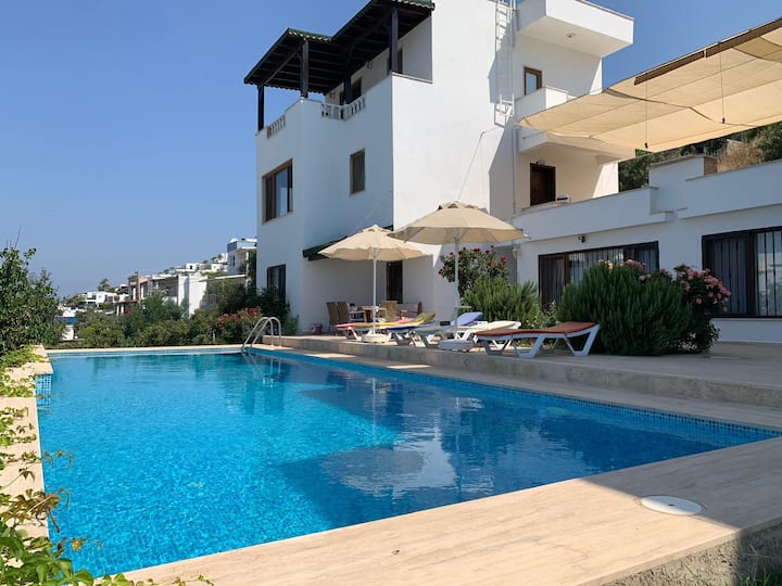 ÖZel Müstakil Havuzlu Villa - Gümüşlük