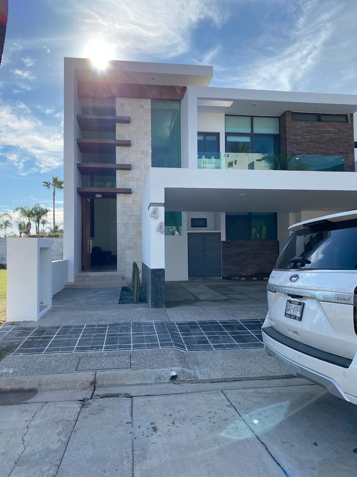 Casa Con Alberca En Playa - Mazatlan