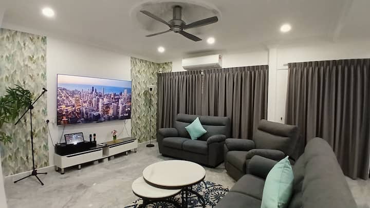 Nana Tanjung Homestay/75" Tv/ktv Karaoke - Malacca