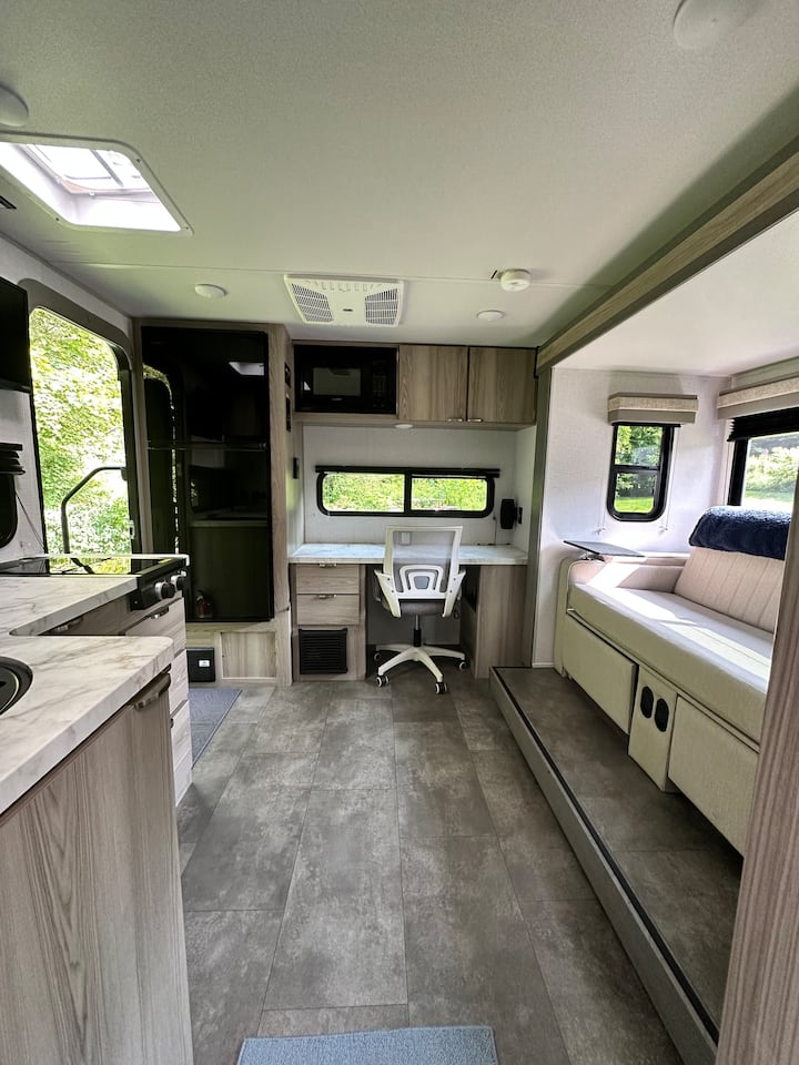 Fsx Camper In Wine Country - Pocono Mountains, PA