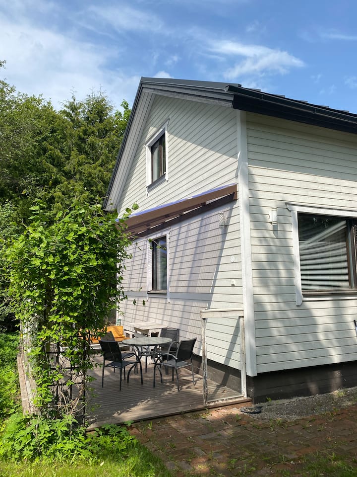 Paritalo Lähellä Palveluja - Hattula