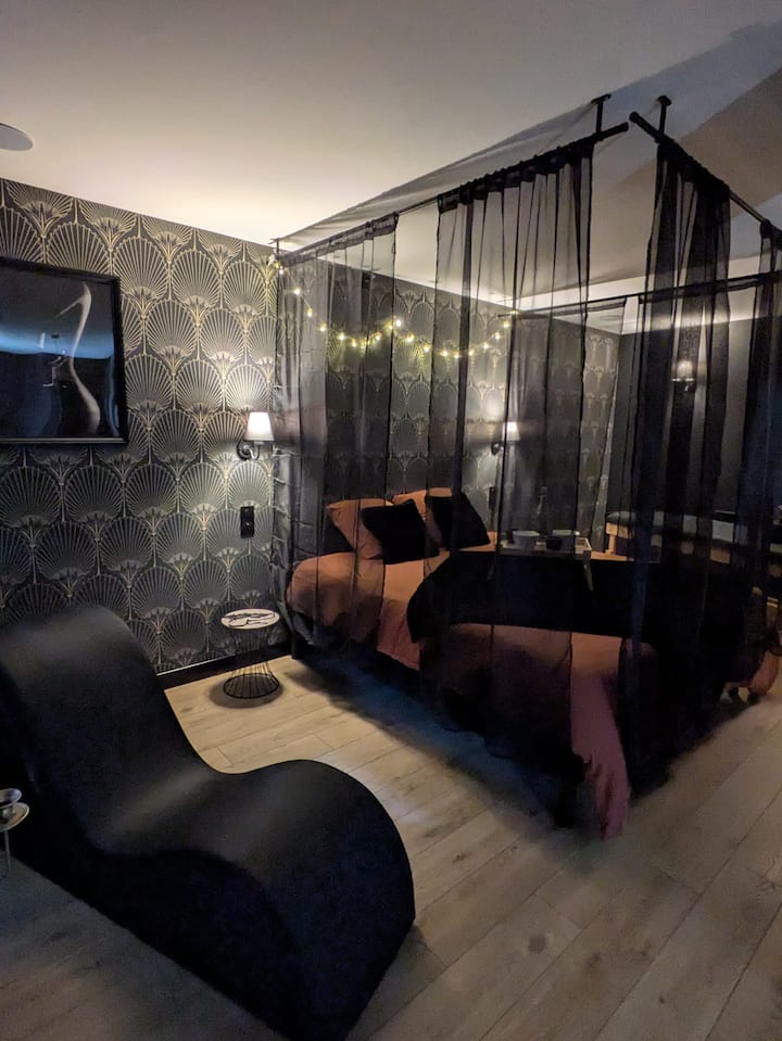 Jaccuzi, Massage, Luminothérapie, Love Room - Paso de Calais