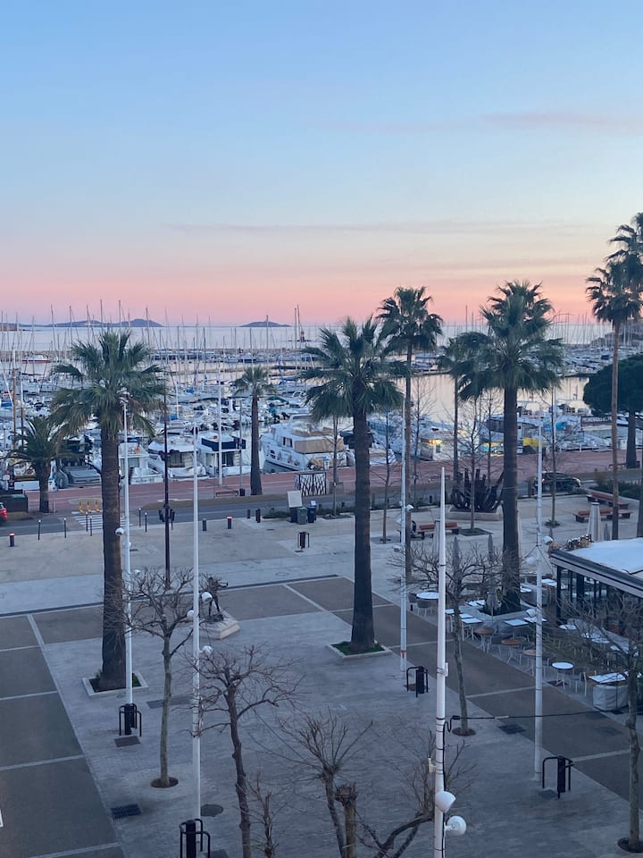 T3 Climatisé, Proche Plage - Bandol