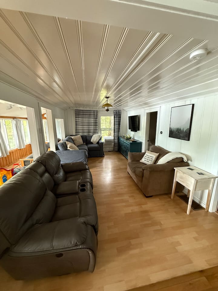 Private Lakefront Home W/ Docks, Deck And Firepit - Limerick, ME