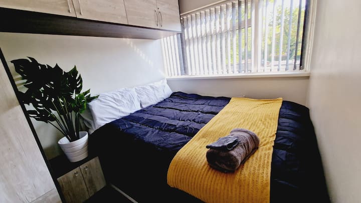 Comfy Clean Room In Letchworth - Campton