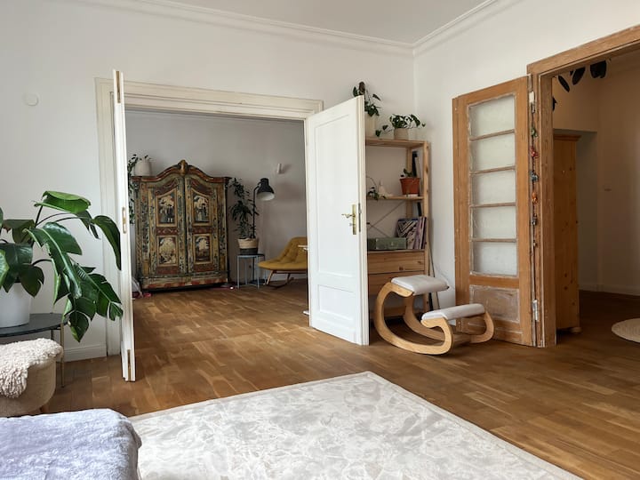 Big, Bright And Beautiful. - Köln