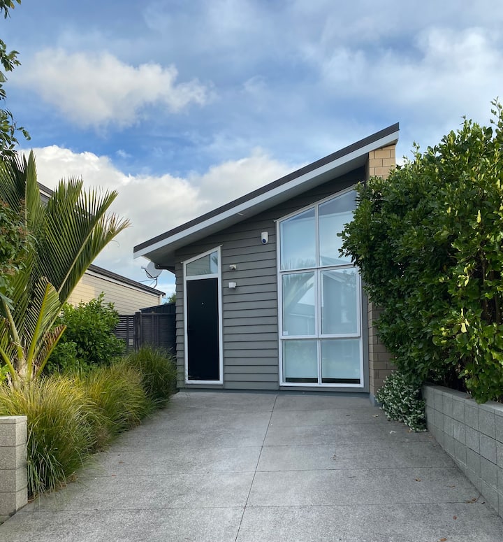 Hobsonville Point - Stand Alone, Entire Home - Auckland
