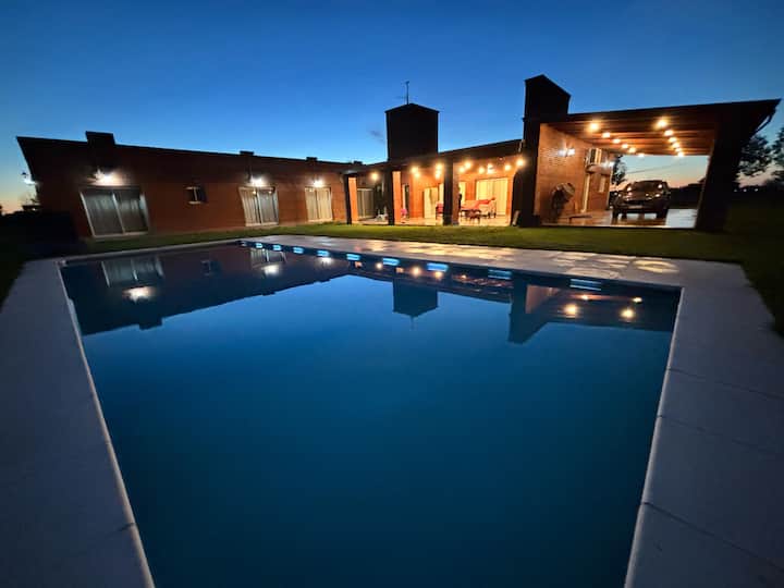 Casa De Campo En Cañuelas. - Cañuelas