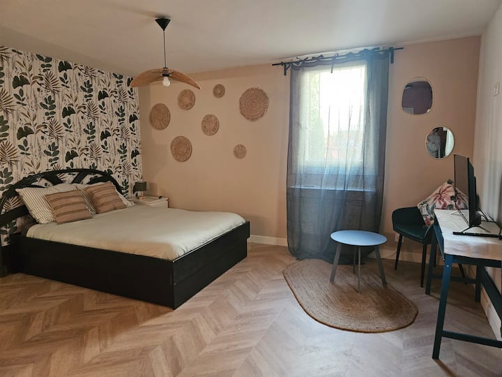 Charmant Studio Près Du Pont - Gare TGV - Avignon