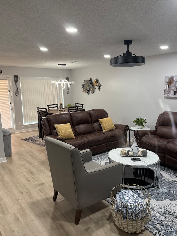 Cozy Little Villa - Fayetteville, NC