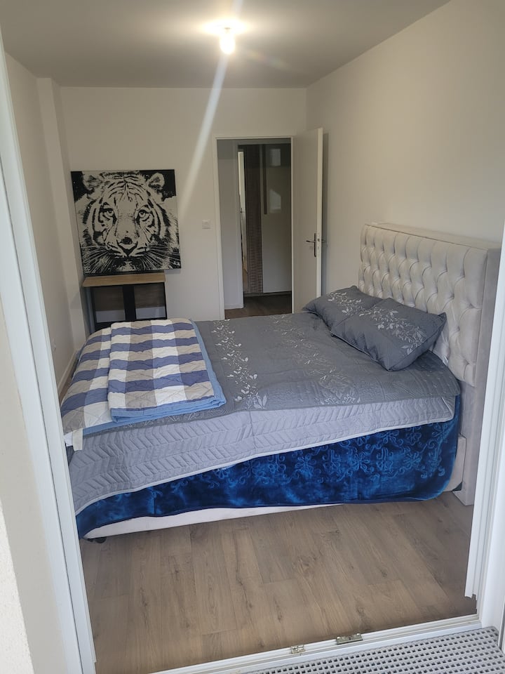 Chambre D'hôte, Dans
4 Pieces , Jardin Terrasse - Saint-Witz