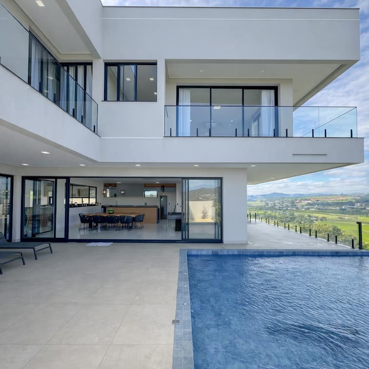 Magnífica Casa Em Condomínio - Atibaia