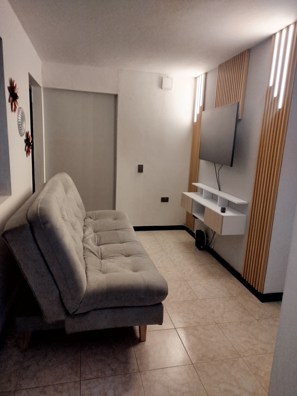 beautiful and comfortable, apartment, clean, harmonious - Serviced ...