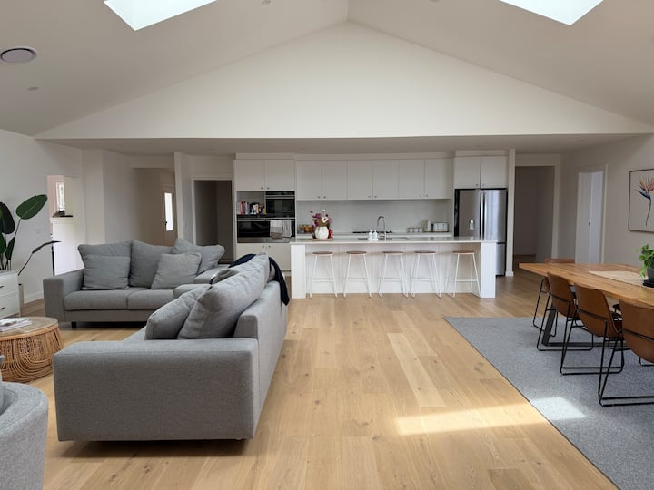 Pristine Park Street - Bathurst