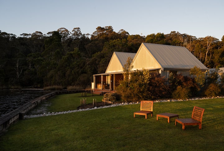 The Cove Pavilions - Risby Cove - Strahan