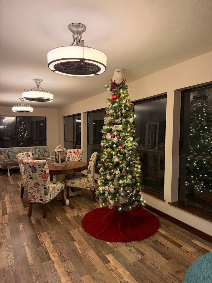 “The Parched Landing”
River Home With Boat Slip - Tickfaw State Park, Springfield
