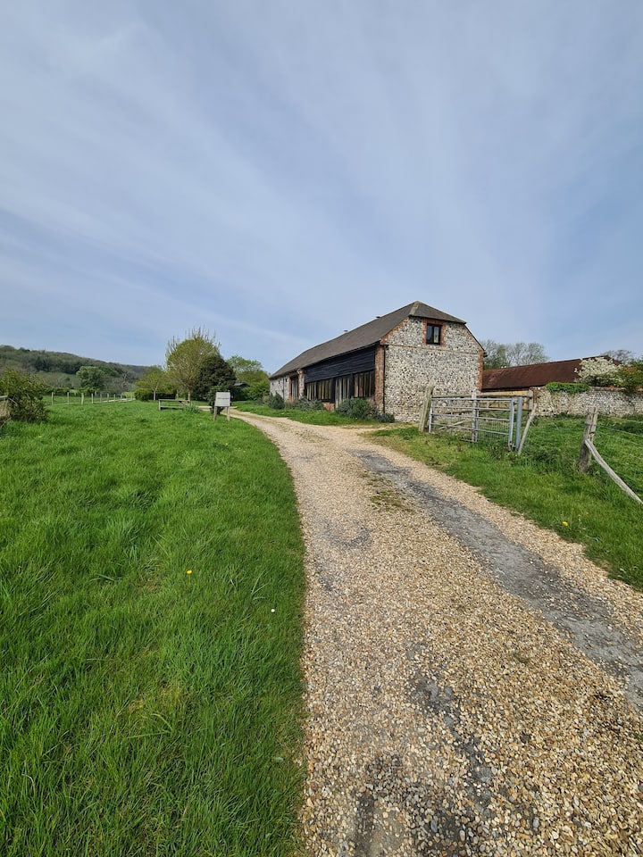 Farm Life Retreat - 2 Houses - Seaford