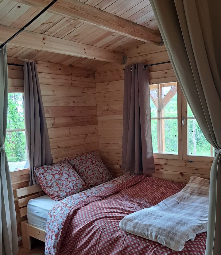 Cabin On Campsite In Saint Robert (La Fleurie) - Corrèze