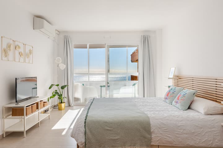 Casa Tek • Sea View Studio With Pool, Mijas - Sitio de Calahonda