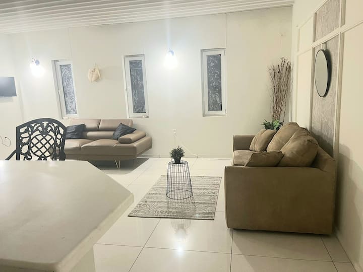 Janthiel Area Appartment 2bdr 1 Bt, - Curaçao