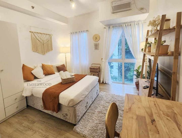 La Bella Emberwood Staycation - Tagaytay