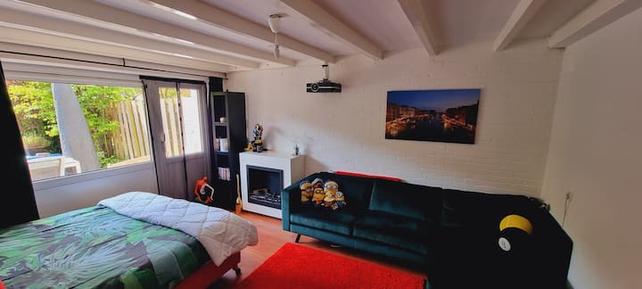 Cozy And Peaceful Studio - Amstelveen