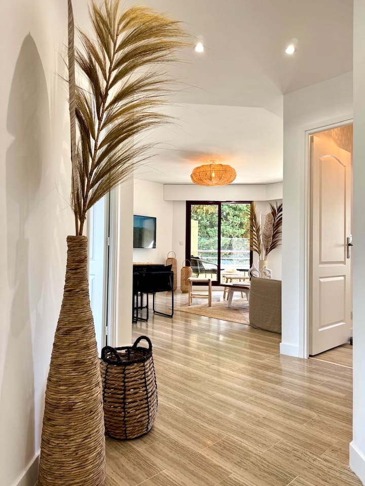 Isola Bella : Piscine, Terrasse, Calme, 15mn Plage - Cannes