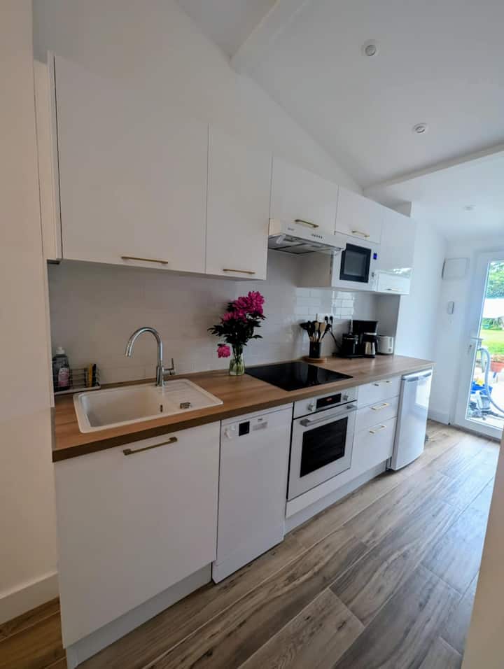 Studio En Rdc Proche Aéroport - Chaponnay