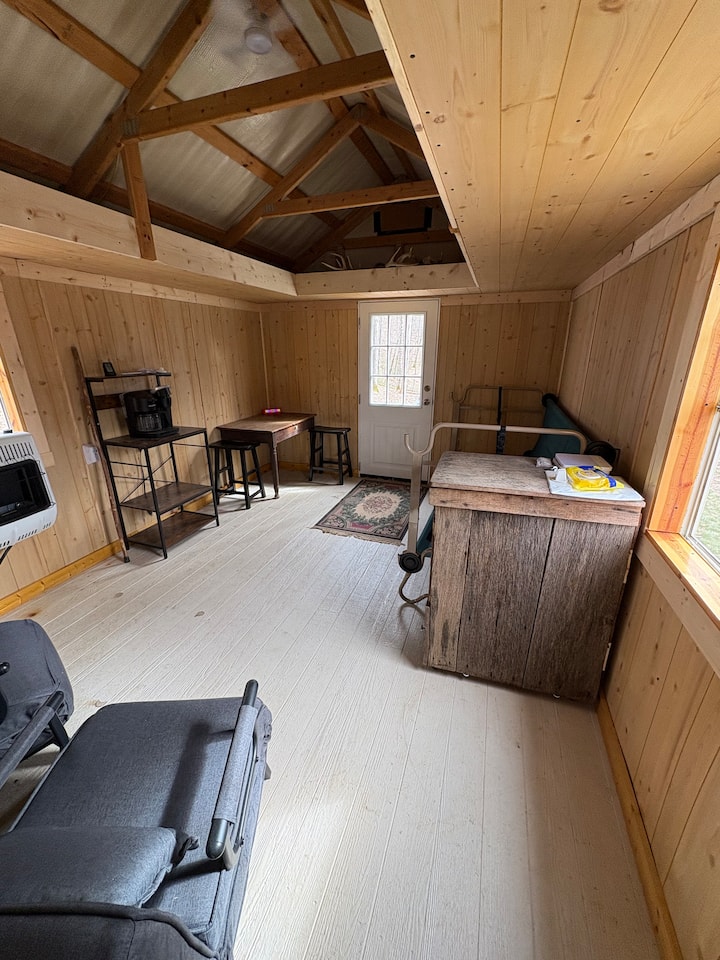 Tiny Home In Rarden - Pike State Forest, Latham