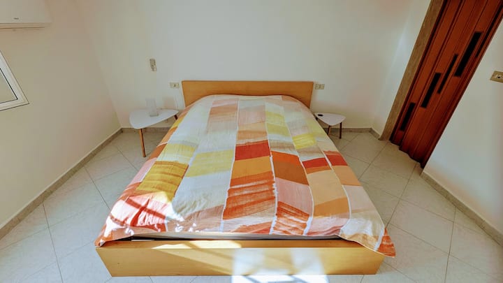 E) Authentic Stay – Local Living - Bari
