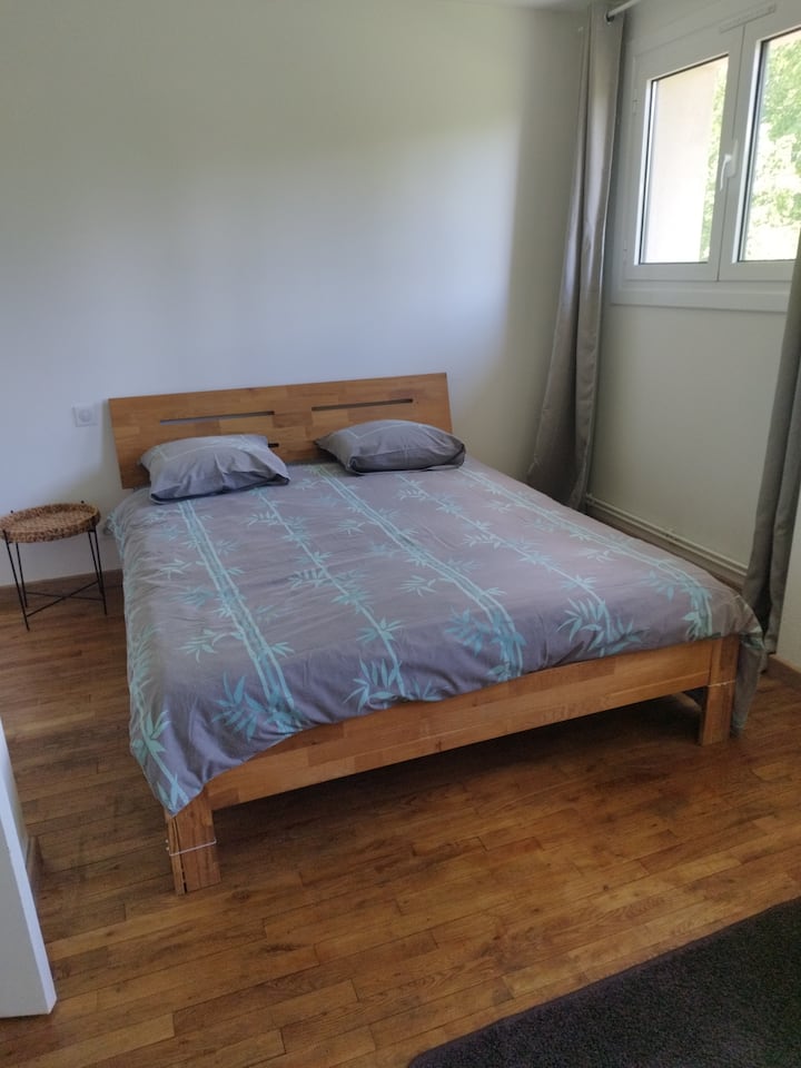 Chambre Agréable - Brive-la-Gaillarde