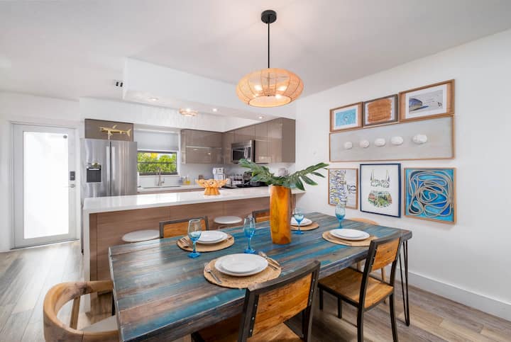 Saltwater  Lagoon Front View, Marina, Kayaks - Key Largo, FL