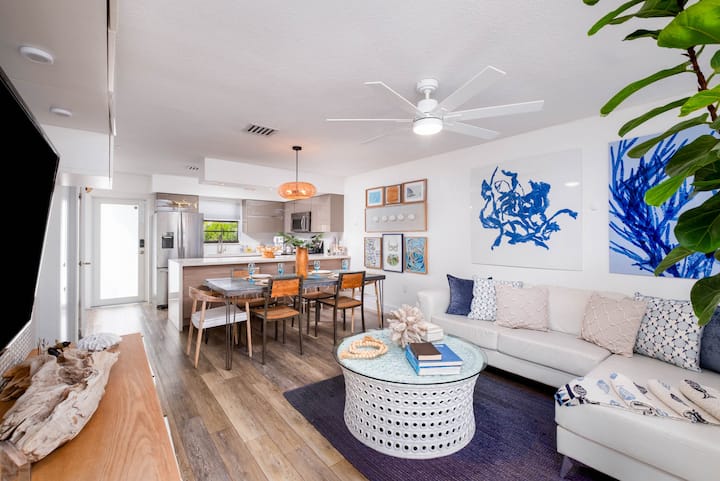 Saltwater  Lagoon Front View, Marina, Kayaks - Key Largo, FL