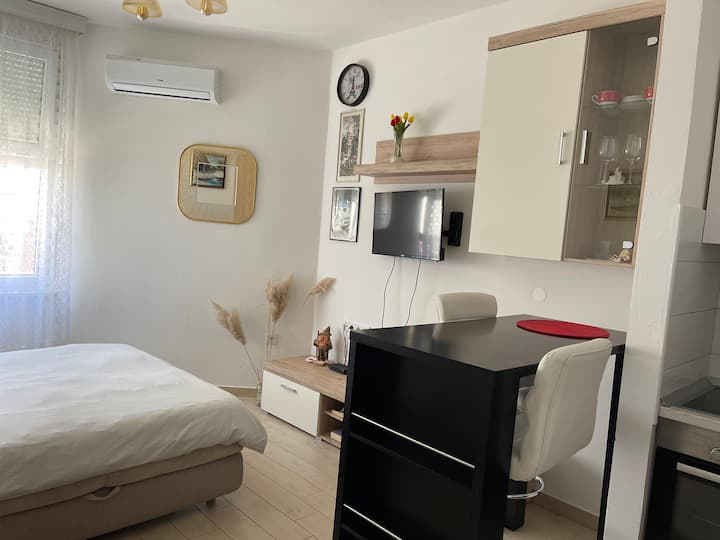 Studio Apartman Elena - Rab