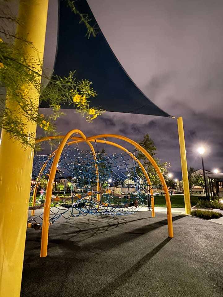 雅房 共用卫生间 B - Ontario, CA