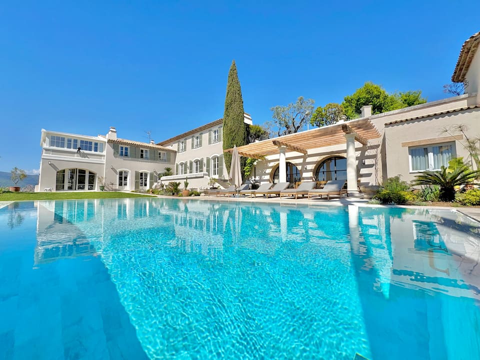 Nice, France Luxury Vacation Rentals | Airbnb